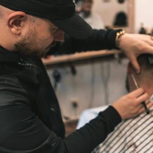 King Cuts Barbershop Groningen - Barbier en herenkapper